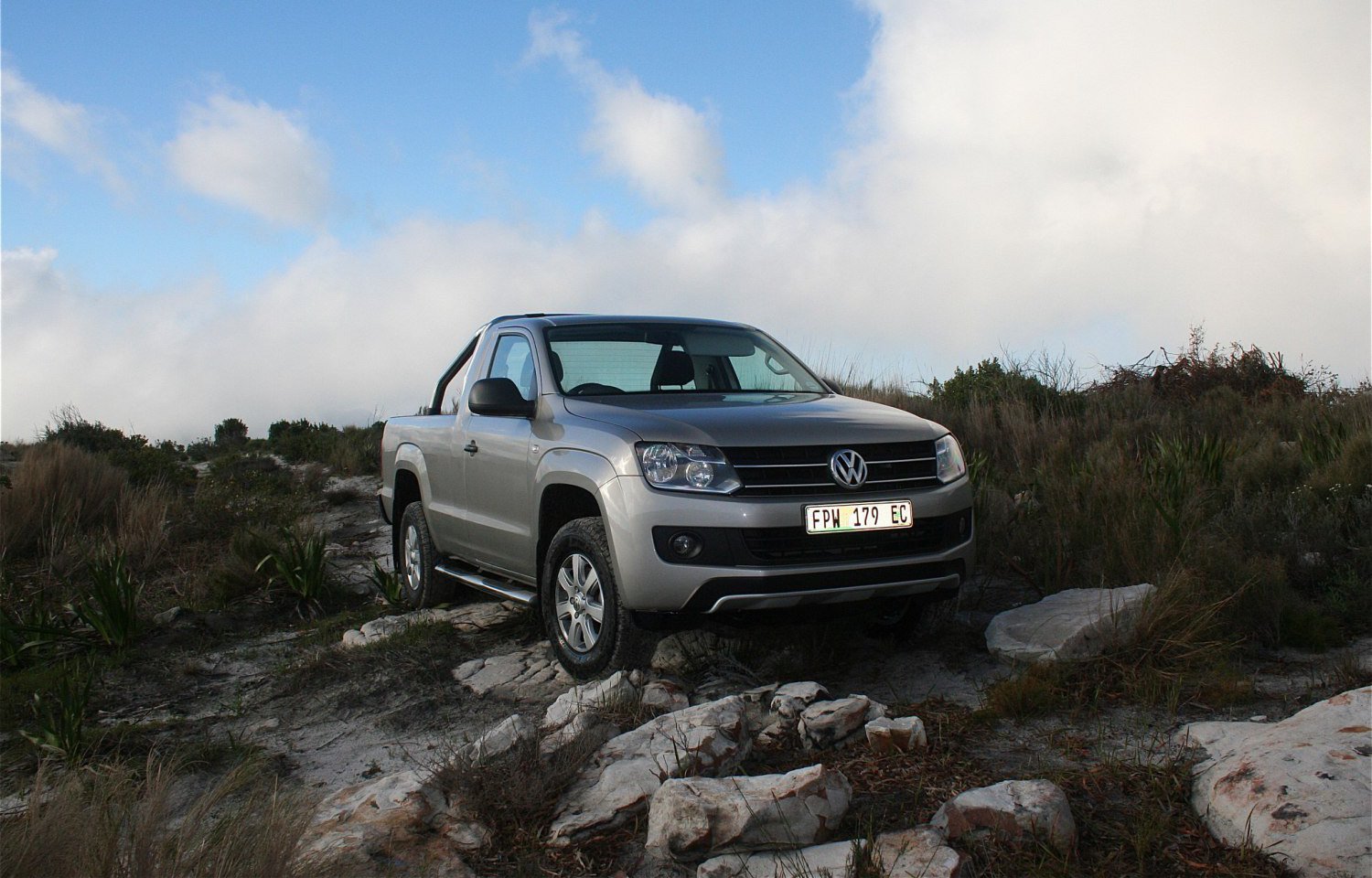 Volkswagen Amarok Single Cab 2.0 TDI (180 Hp) Automatic 4MOTION